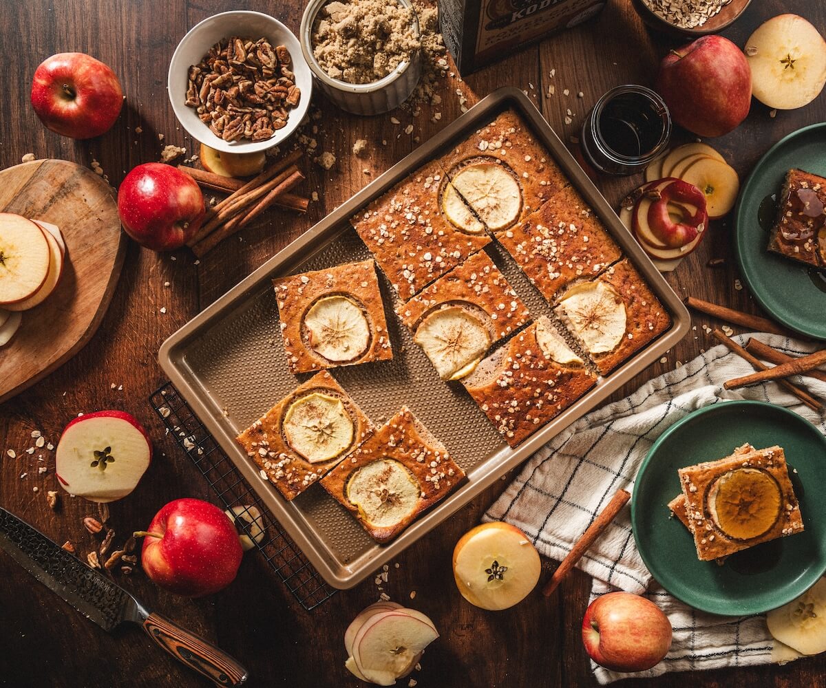 Apple Cinnamon Sheet Pan Flapjack | Kodiak®